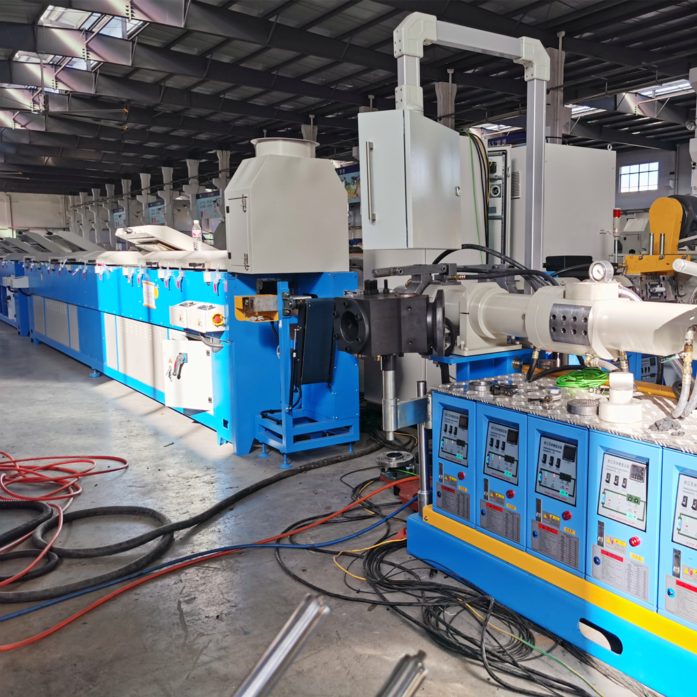 co-extruded rubber profiles extrusion curing line - Buy co-extruded ...